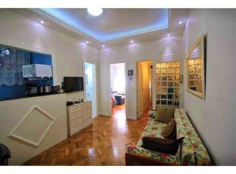 Copacabana Windows Apartment - Ipanema